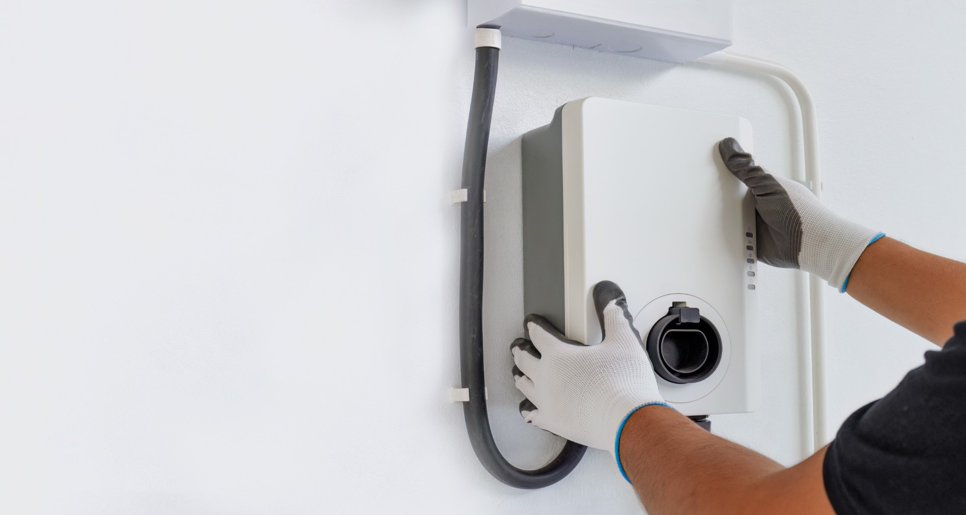 Commercial EV Charging Station Installation Services